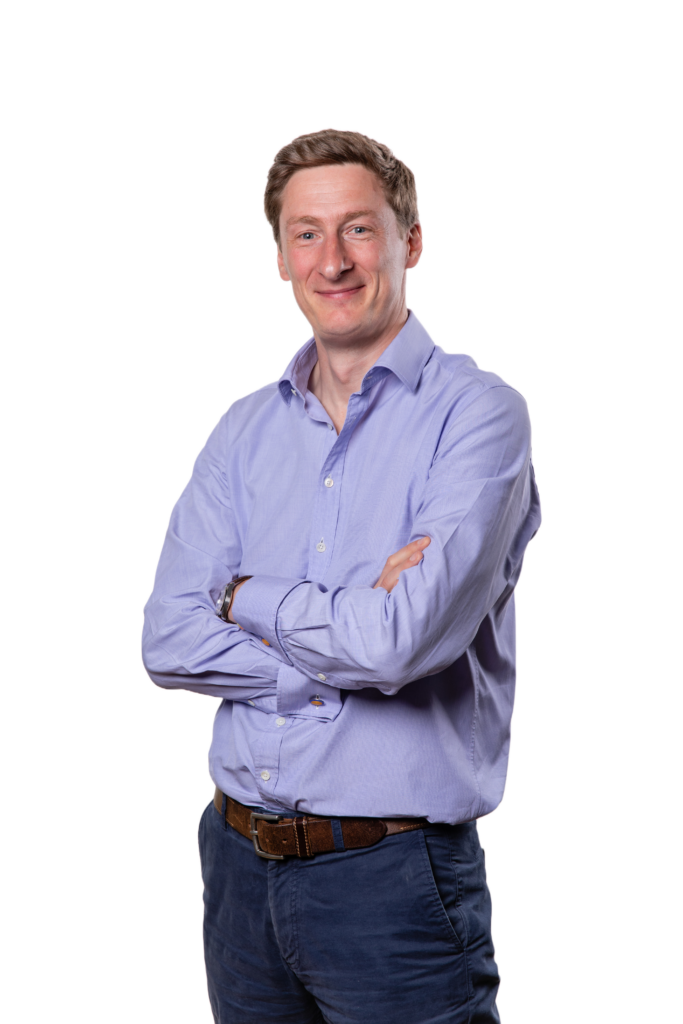 Christopher Mackenzie - MRG